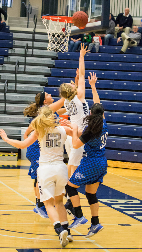 Second Half Rally by Women's Basketball Takes Game | The Sower Newspaper