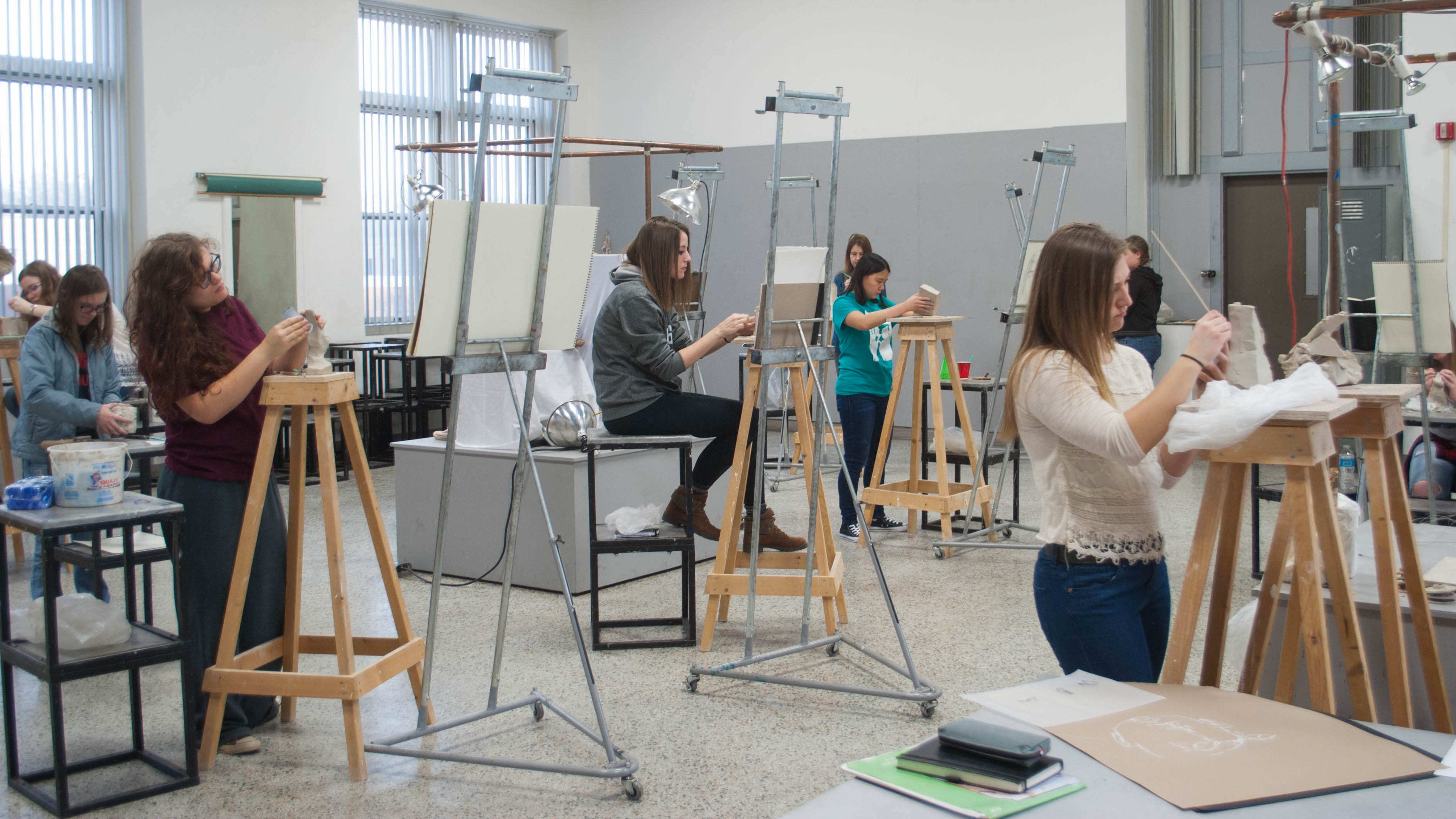Professor Don Robson Redefines Drawing IV Course | The Sower Newspaper
